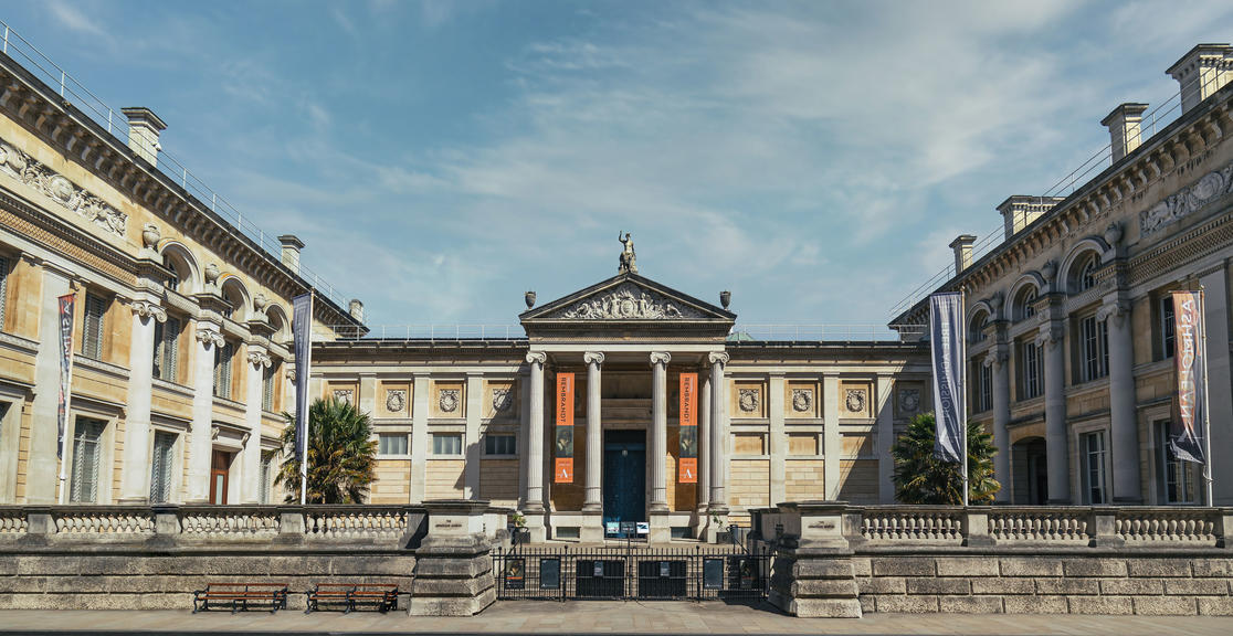 An evening with the Director of the Ashmolean Museum in NYC | Oxford Alumni